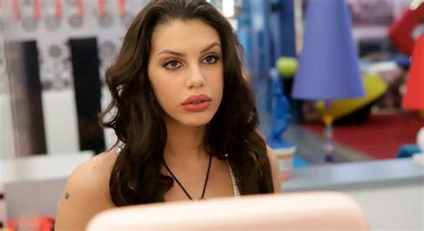 Gf VIP Nikita Pelizon Scioccata Dalle Parole Di Antonella Fiordelisi