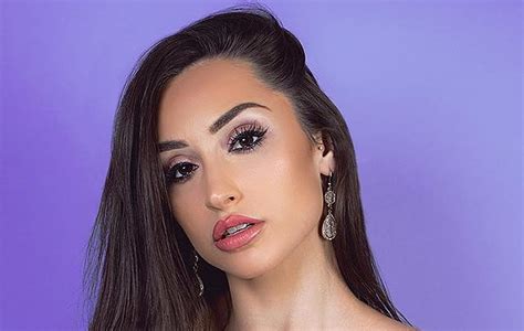Reya Sunshine Wiki Age Body Measurements Photos — Myinstagirls