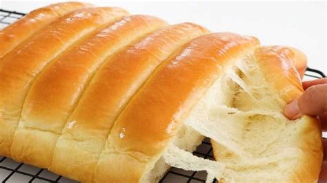 Pain au lait concentré très doux et délicieux