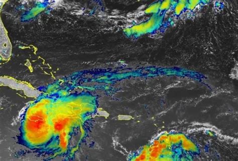 Se Activa La Alerta Roja Para El Centro Y Sur Del Quintana Roo Por