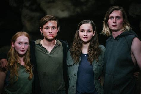 Cinco Series De Viajes En El Tiempo Disponibles En Netflix