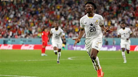 Gana Vence Coreia E Se Mant M Na Briga Por Vaga Nas Oitavas Da Copa Do