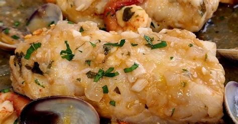 Merluza A La Marinera Con Salsa De Almendras Cocina Y Recetas F Ciles