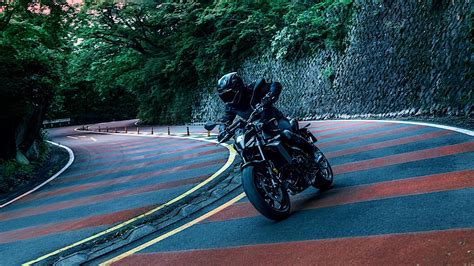 Naked Mt Is The First Bike To Use The Yamaha Automated Manual