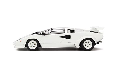 LAMBORGHINI COUNTACH LP500 QUATTROVALVOLE 1982 Ubicaciondepersonas