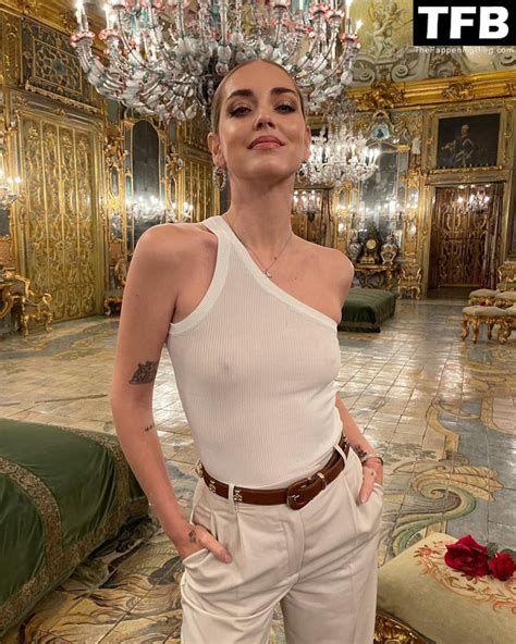 Chiara Ferragni Poses Braless 5 Photos OnlyFans Leaked Nudes