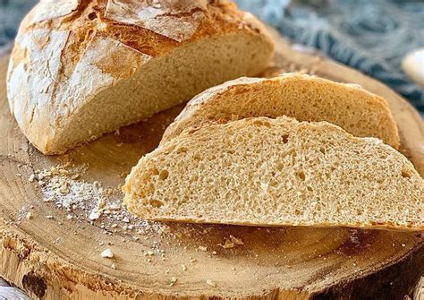 Pan casero Fácil y crujiente Receta de Irene Guirao Cookpad