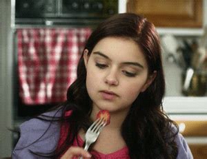 Ariel Winter Find Share On Giphy