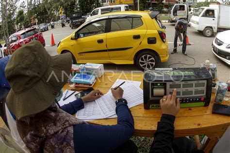 UJI EMISI GRATIS KENDARAAN BERMOTOR DI BATAM ANTARA Foto