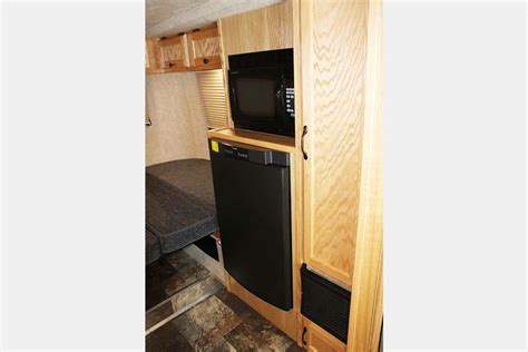 16 Deluxe Layout C Scamp Trailers