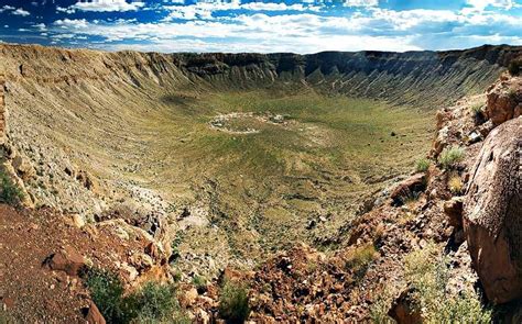 L asteroide che ha creato il cratere più grande della Terra è più