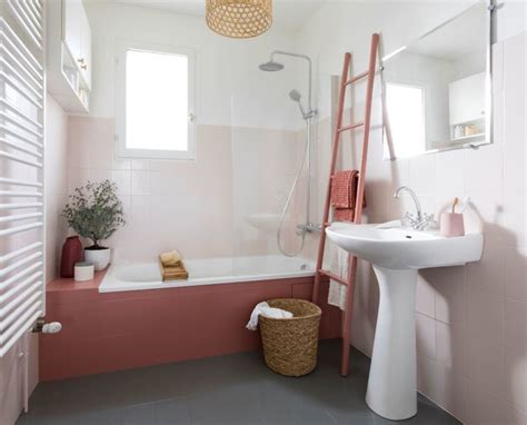8 solutions pour rénover sa salle de bain sans casser le carrelage