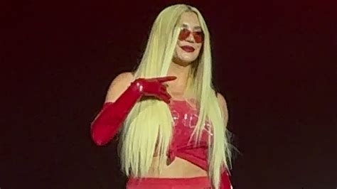 Kesha Joyride Debut At Planet Pride Nyc Youtube