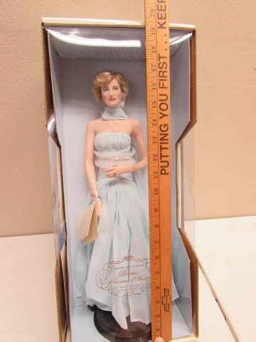 Lot Detail PORCELAIN PRINCESS DIANA DOLL FROM THE FRANKLIN MINT
