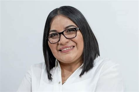 Laura Yamili Flores Se Registr Ante El Ite Y Est Lista Para Iniciar