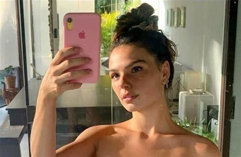 Advogado De Isis Valverde Nega Vazamento De Nudes De Atriz