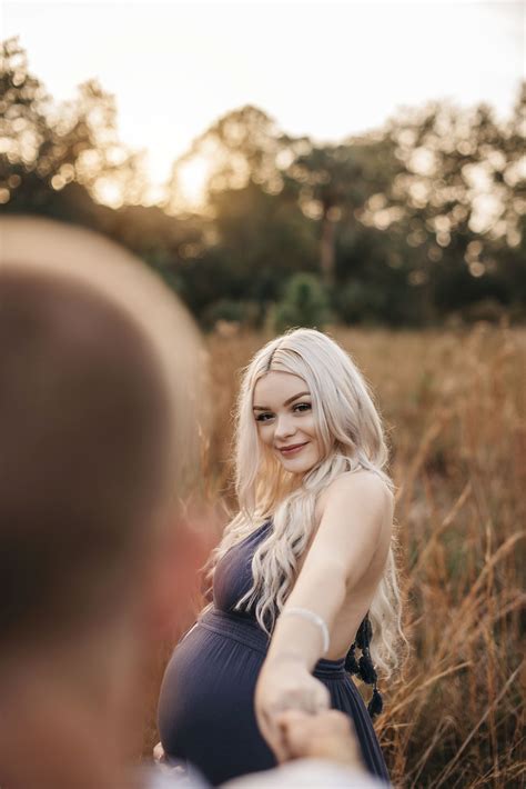 Pregnancy Photography Poses