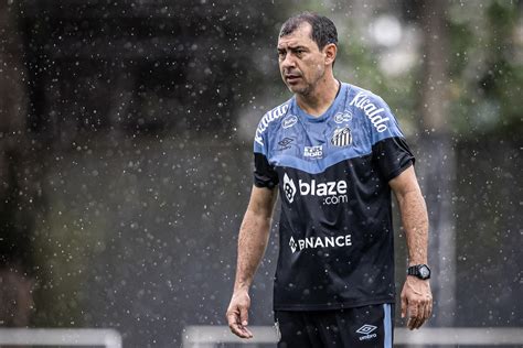 Santos Faz Treino T Tico E De Bola Parada Visando Inter De Limeira