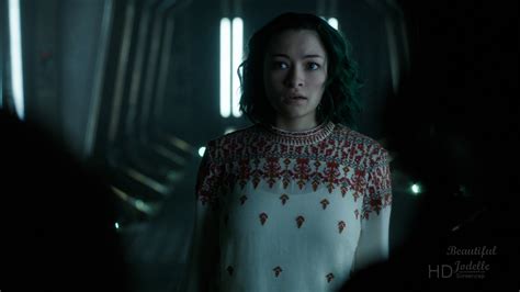 Dark Matter Season 2 Episode 3 Screencaps Jodelle Ferland Dark Matter