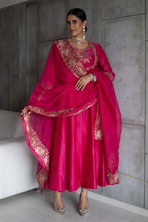 Buy Pink Silk Chanderi Embroidered Zari Round Anarkali Pant Set For