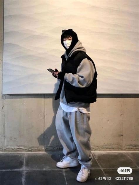 Pin By R On Pins By You In 2023 Mens Outfits Asian Streetwear