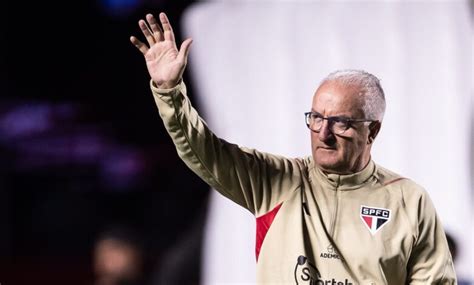 Not Cias De Franca Cbf Marca Data Para Apresenta O De Dorival Como