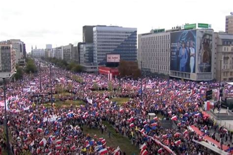 Klapa Marszu Miliona Serc Pierwsze Nieoficjalne Dane O Frekwencji