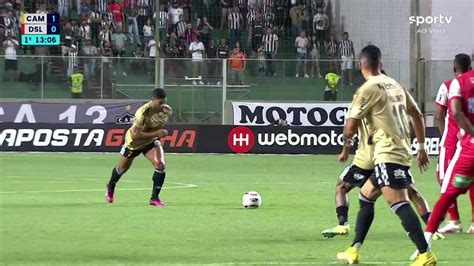 V Deo Aos Min Do Tempo Gol De Falta De Hulk Do Atl Tico Mg