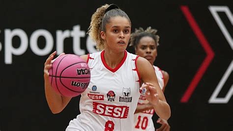Atleta de Araraquara é convocada para a Seleção de Basquete 3x3