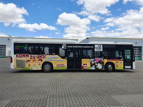 Neue Wege Gehenoder Fahren Kinderheim Machern