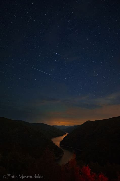 Chuva De Meteoros Perseidas Veja Imagens Ao Redor Do Mundo
