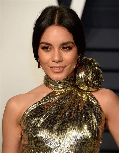 Vanessa Hudgens Sexy 6 Photos Thefappening