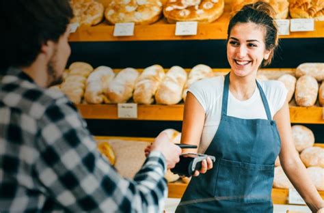 Día del Empleado de Comercio por qué se conmemora este lunes 25 de