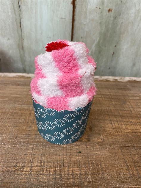 Sock Cupcakes The Shabby Tree