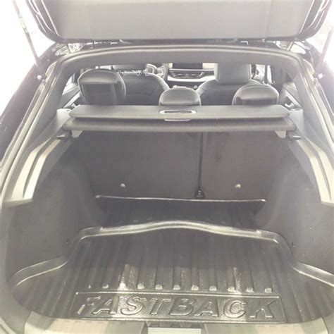 Bandeja Tapete Protetor Porta Malas Fiat Fastback
