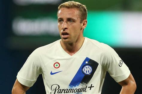 L Inter Ha Un Problema Con Frattesi Colpo Di Scena Sul Mercato Cambia