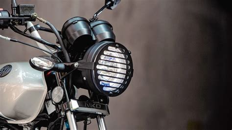 AKT Motos presenta la edición especial de la NKD EX75