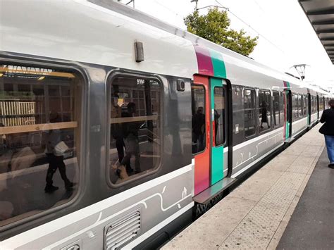 Trafic En Partie Interrompu Entre Paris Et La Seine Saint Denis Sur Le