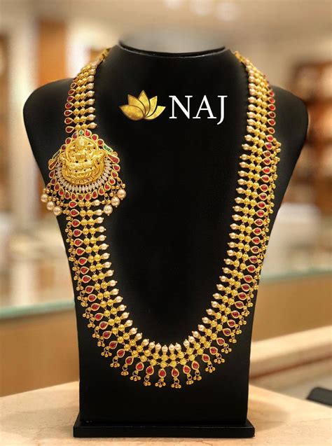 21 Most Beautiful Traditional Gold Necklace Haram Designs South