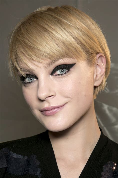 Cheveux courts 10 tendances à absolument adopter
