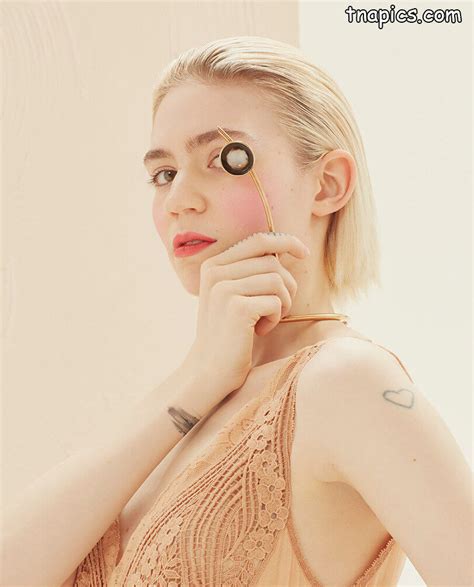 Grimes Nude And Topless Pics The Fappening News