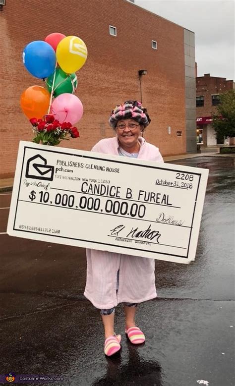 Publishing Clearing House Winner Costume Mind Blowing DIY Costumes