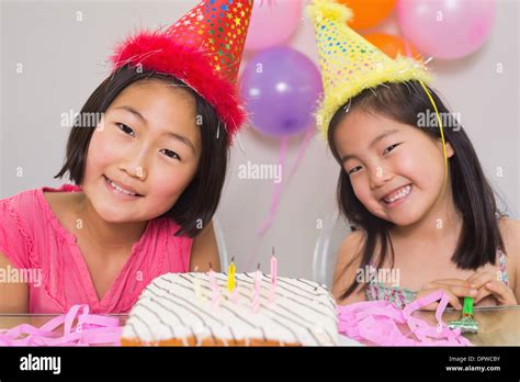 Jolies Filles Adorables Banque De Photographies Et Dimages Haute