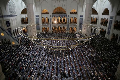 İlk teravih bugün mü 1 Nisan teravih namazı var mı 2022 Ramazanın