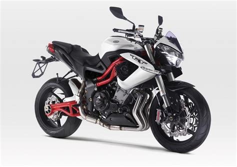 Tornado Naked Tre Benelli TNT 1130 R Benelli Bauer