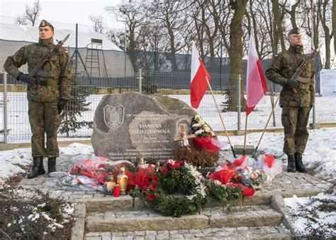 Narodowy Dzie Pami Ci O Nierzy Wykl Tych W Malborku