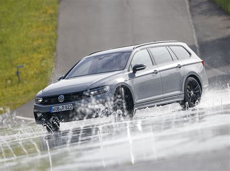 Das Fahrwerk Des Vw Passat Variant R Line Edition Auto Motor Und Sport