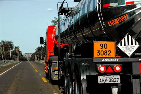 GUIA Como Transportar Cargas Perigosas 5 Procedimentos Maplink Blog