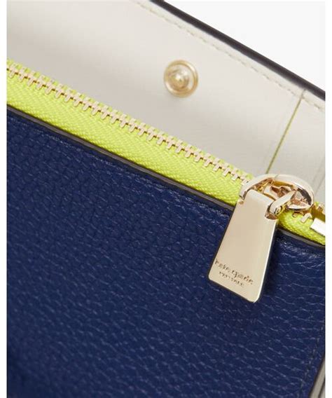 kate spade new yorkケイトスペード ニューヨークのアヴァ カラーブロックド ジップ バイフォールド ウォレット財布