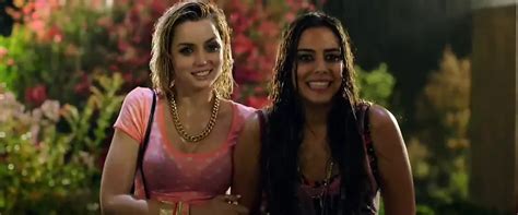 Ignacia Allamand Ana De Armas And Lorenza Izzo Knock Knock Xhamster